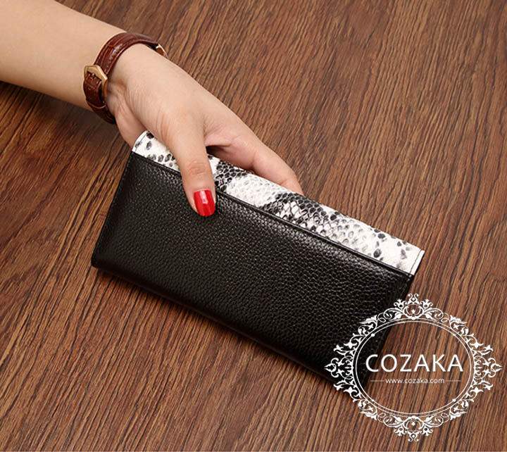 ブルガリ 長財布 蛇紋 bvlgari 財布 レディース serpenti ブルガリ 長財布 蛇紋 bvlgari 財布 レディース serpenti